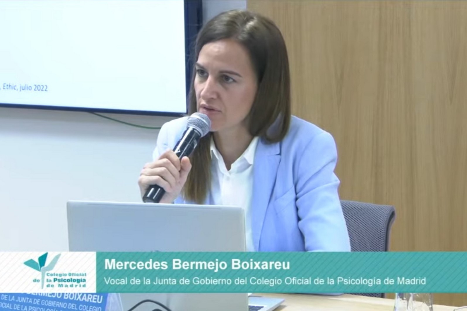 El COP Madrid celebra mesa redonda sobre soledad no deseada