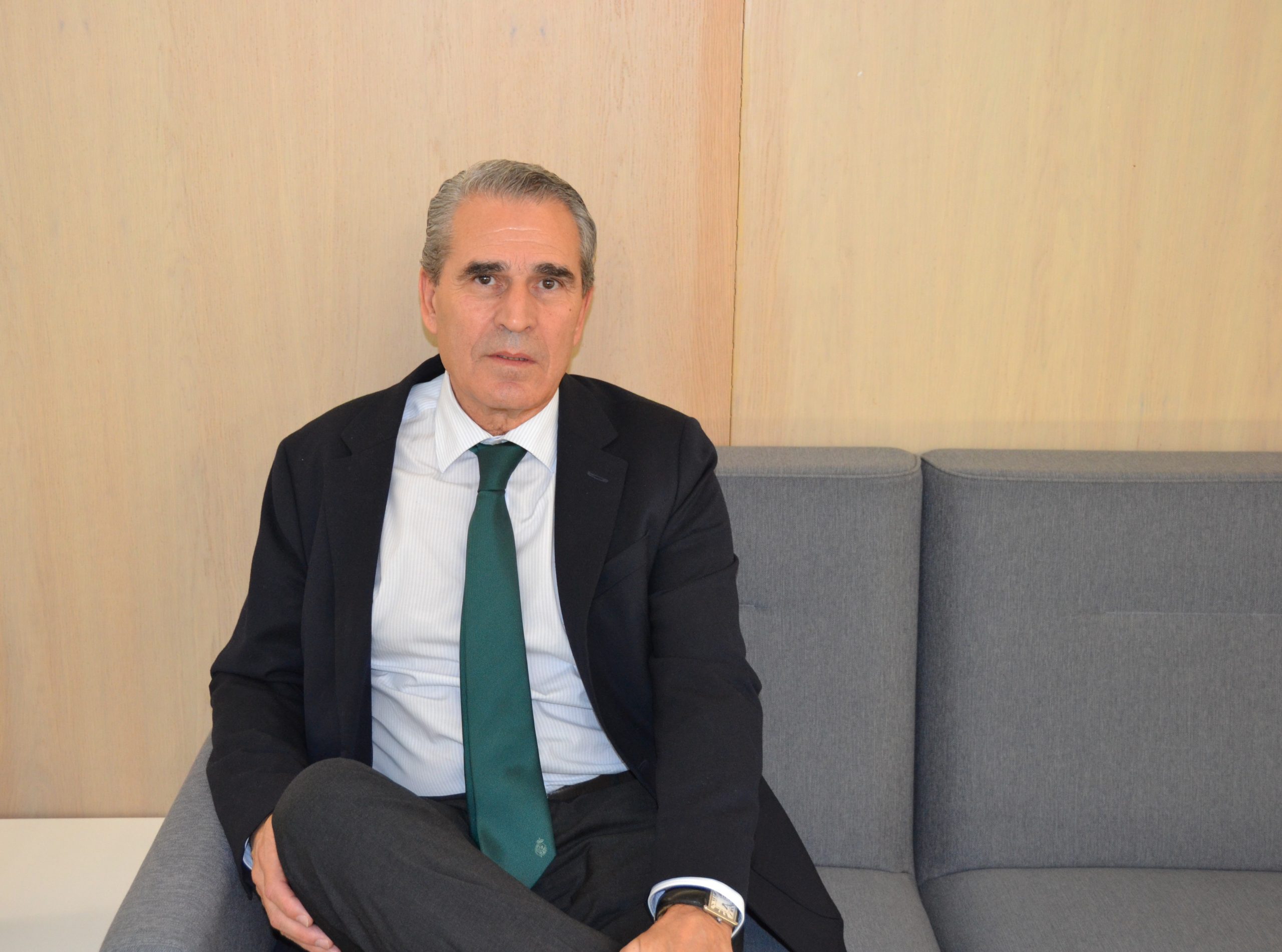 “Es necesario aprobar un plan específico de prevención del suicidio ...